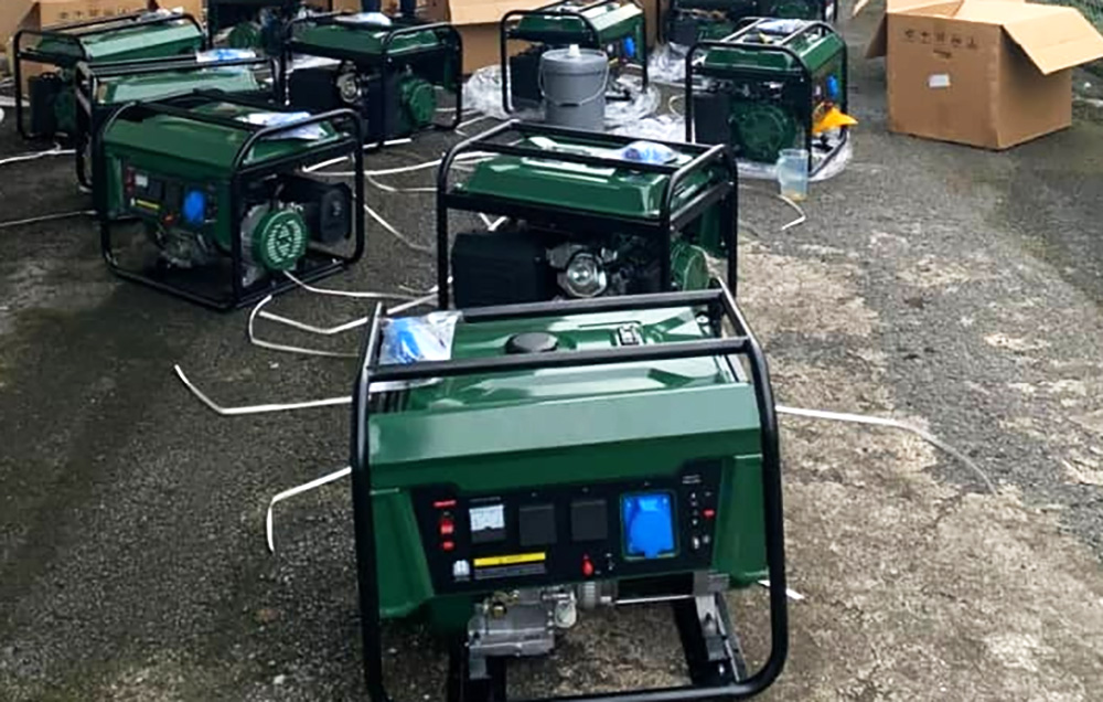 5 KVA GENERATORS - ARMY - Flight Dynamic